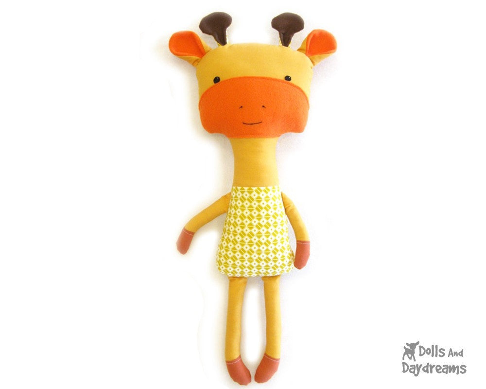 Giraffe Sewing Pattern | Dolls And Daydreams